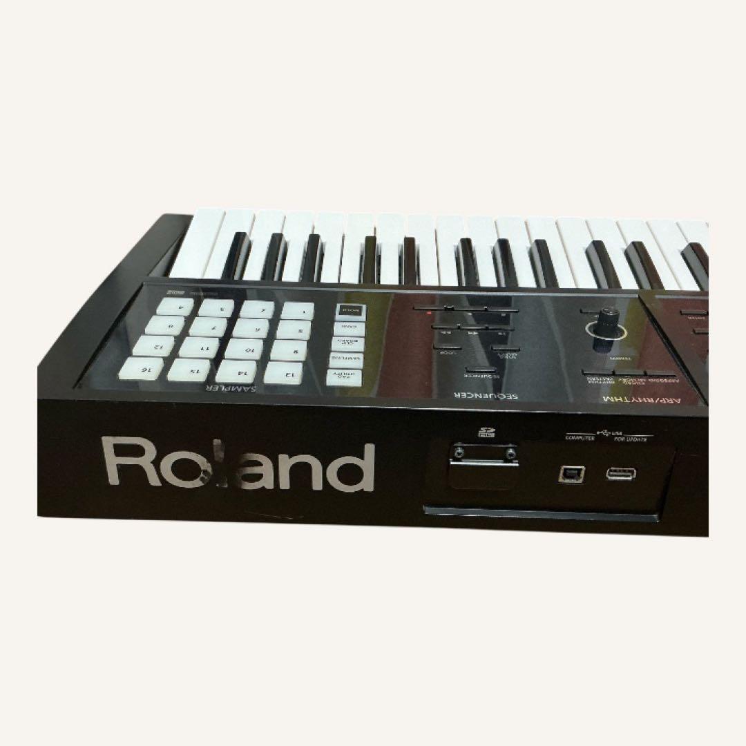 【値下げ中】Roland FA-06 シンセサイザー