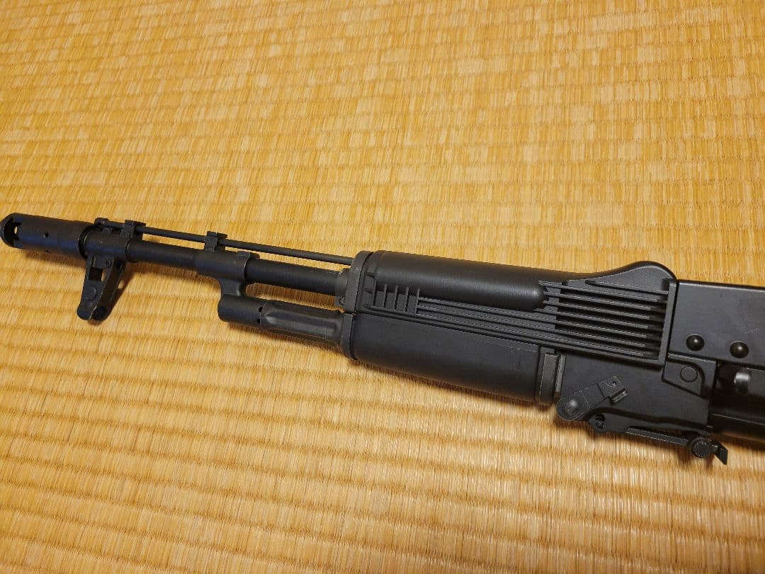 東京マルイ次世代電動ガン　AK74MN