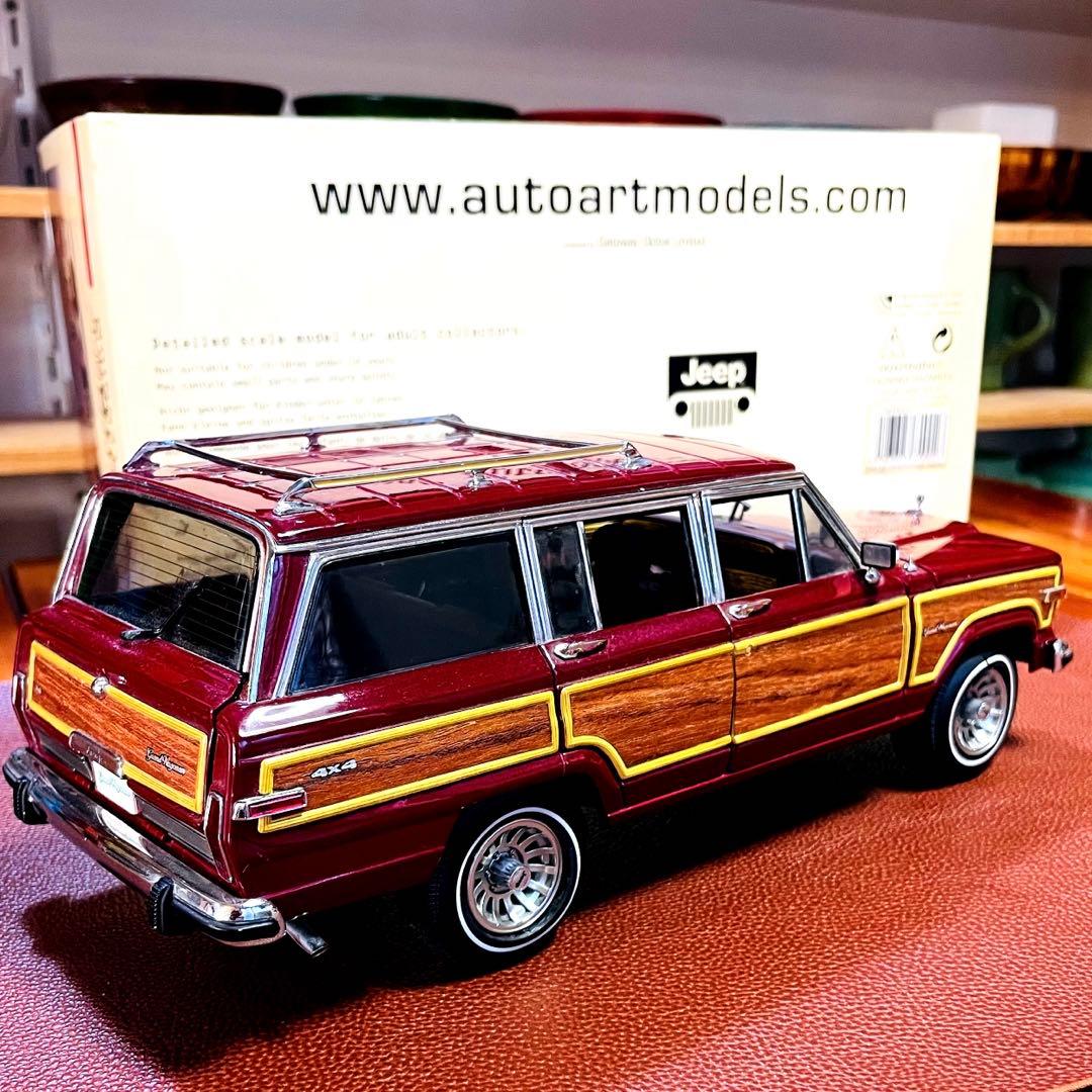 ジープ　グランドワゴニア　Grand Wagoneer AUTOart　1/18