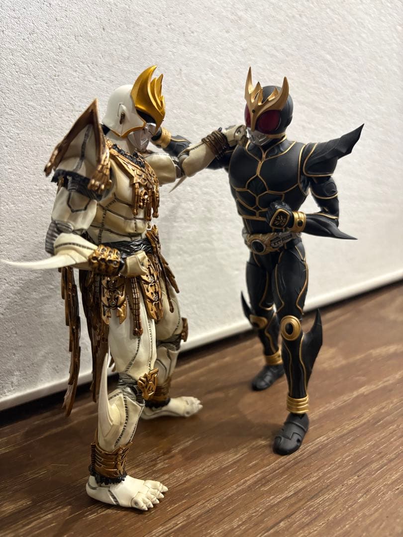真骨彫　仮面ライダークウガ アルティメットフォーム　ン・ダグバ・ゼバ　セット