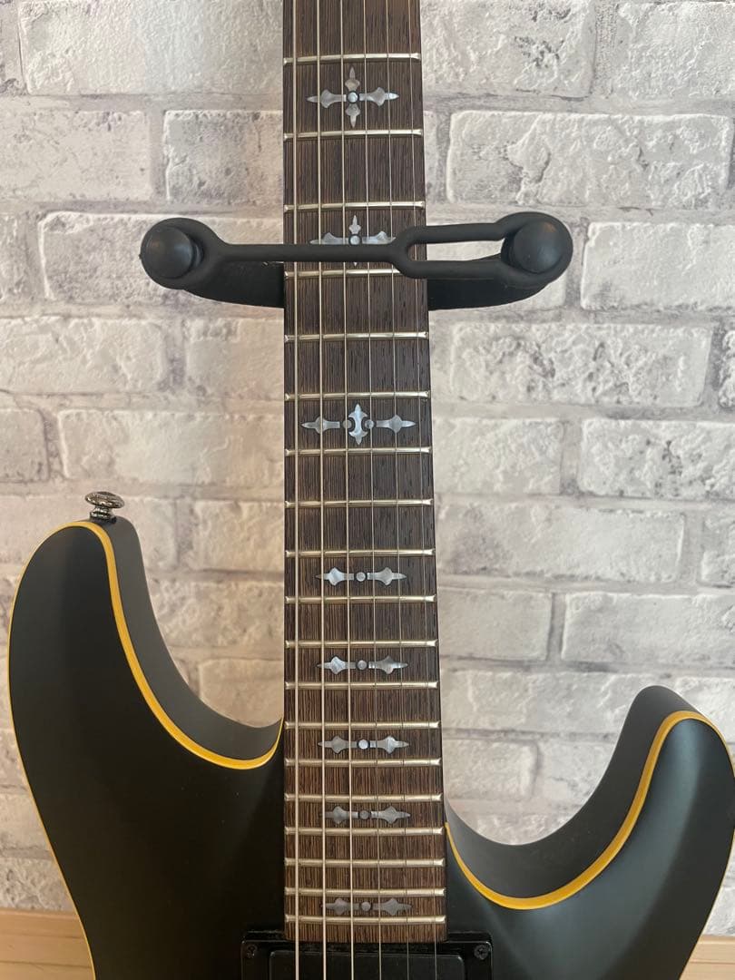 Schecter Demon-6 中古　アクティブPU搭載