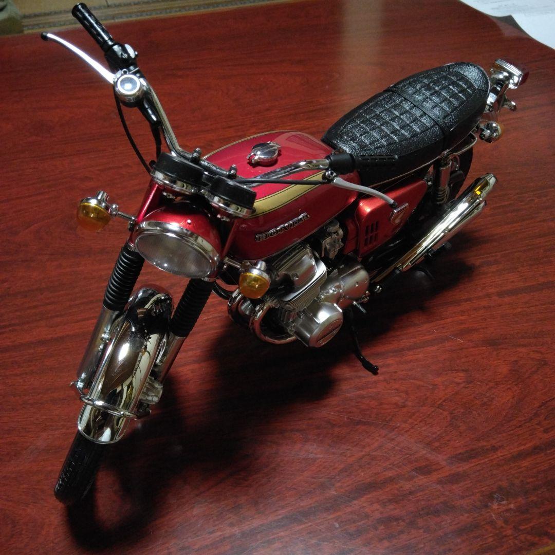 オートバイ・バイク MINICHAMPS Honda CB 750 1:6