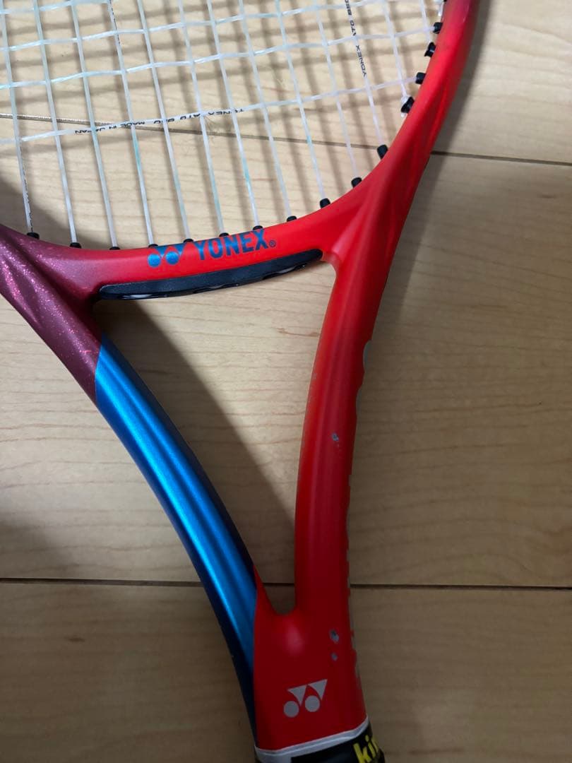 年末セール！YONEX VコアⅠ00L280g 硬式テニスラケット、グリップ1