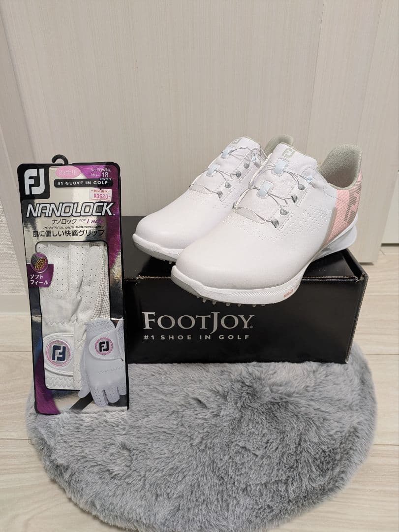 FootJoy ゴルフシューズとゴルフ両手手袋 女性用