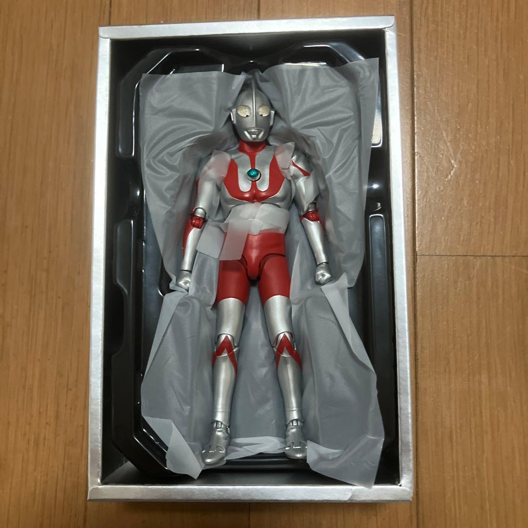 真骨彫　ウルトラマン
