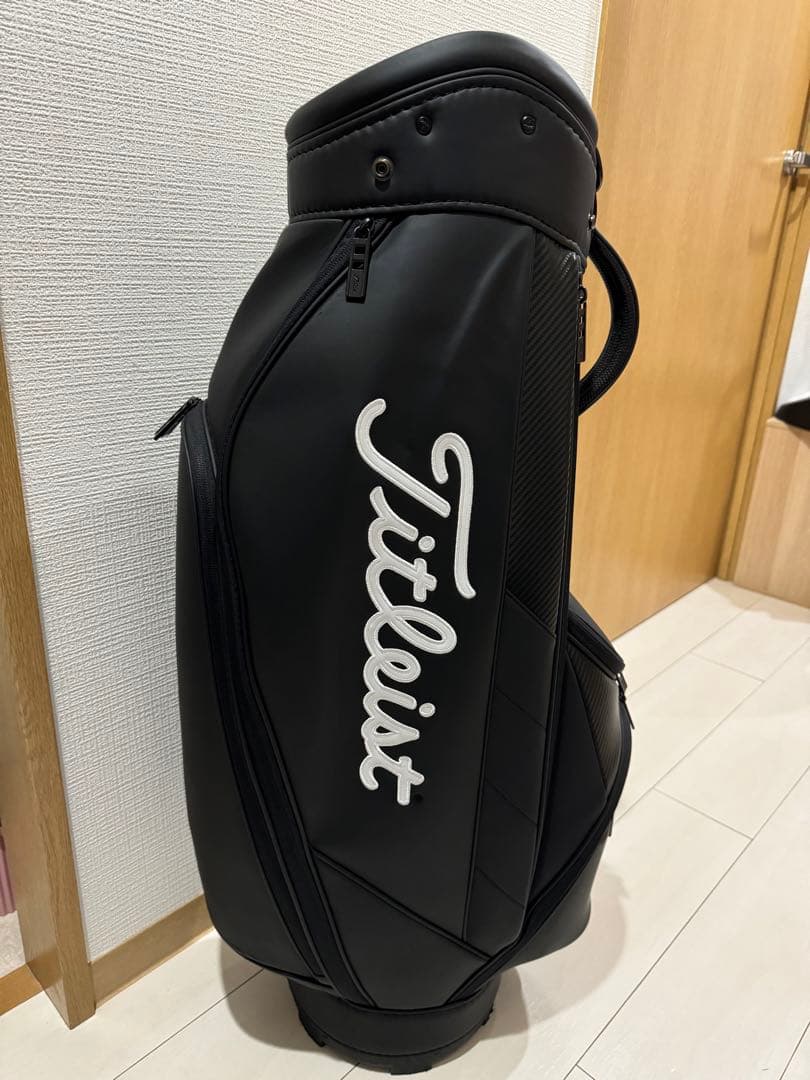 Titleist タイトリスト　コアエッセンシャル キャディバッグ　ブラック