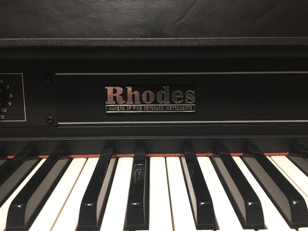 鍵盤楽器 Rhodes Mark II Suitcase 73
