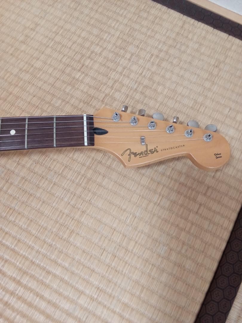 Fender Mexico Deluxe 着払い　中古　電池ケース蓋欠品