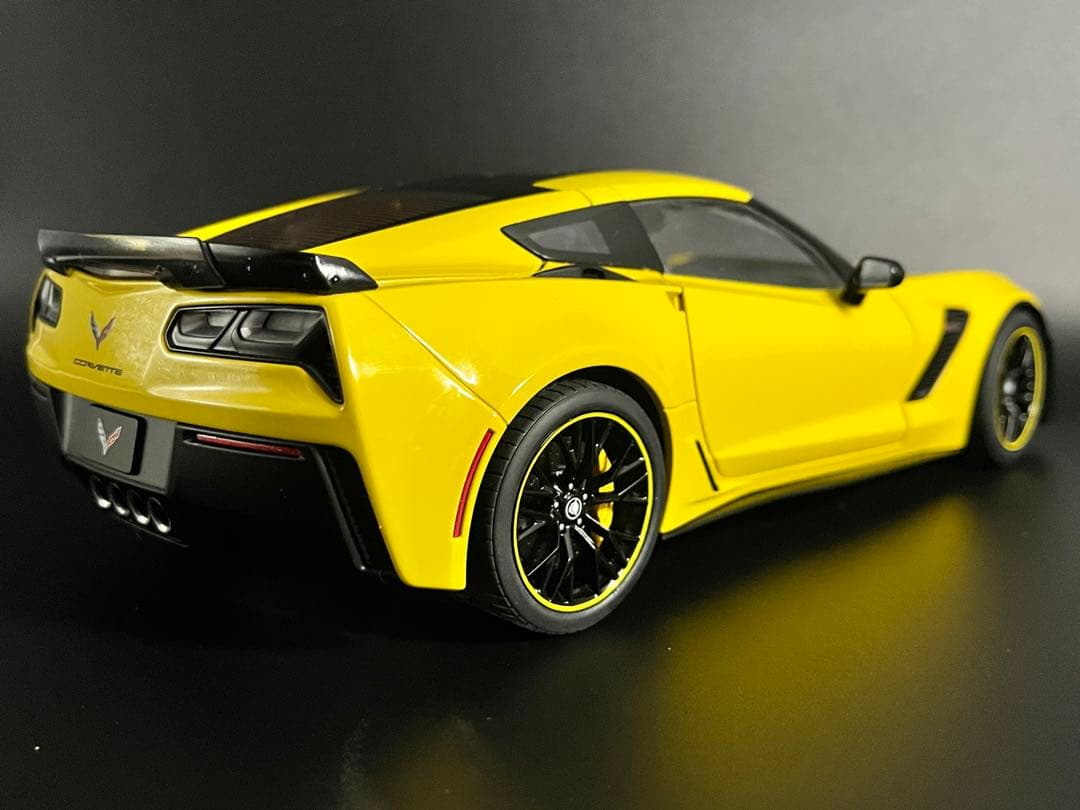 オートアート 1/18 シボレーコルベット C7 Z06