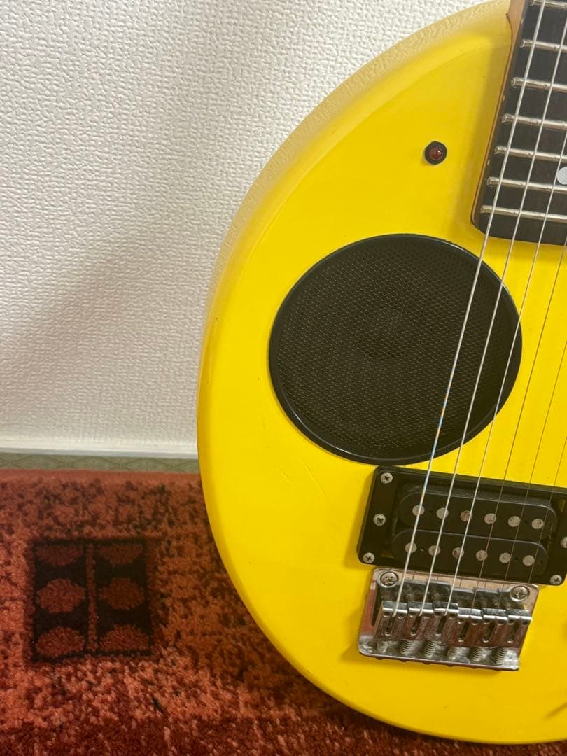 FERNANDES ZO-3 イエロー アンプ内蔵エレキギター