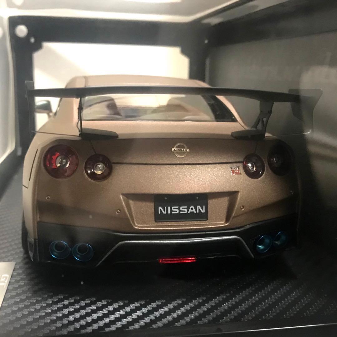 イグニッションモデル 1/18 日産 GT-R (R35) マットブラウン