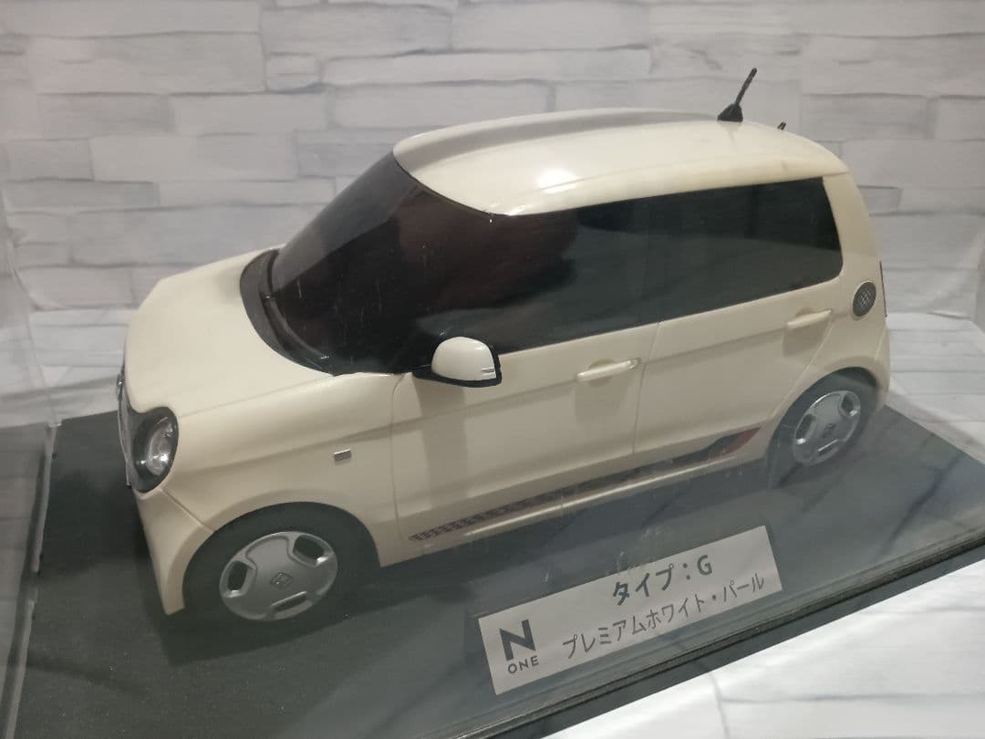 1/12 ホンダ　N-ONE Nワン　特大サイズ　カラーサンプル　ミニカー　白
