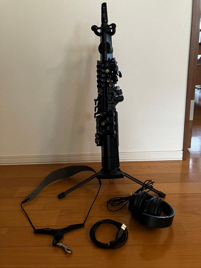 管楽器・吹奏楽器 Yamaha YDS-120 digital saxophone