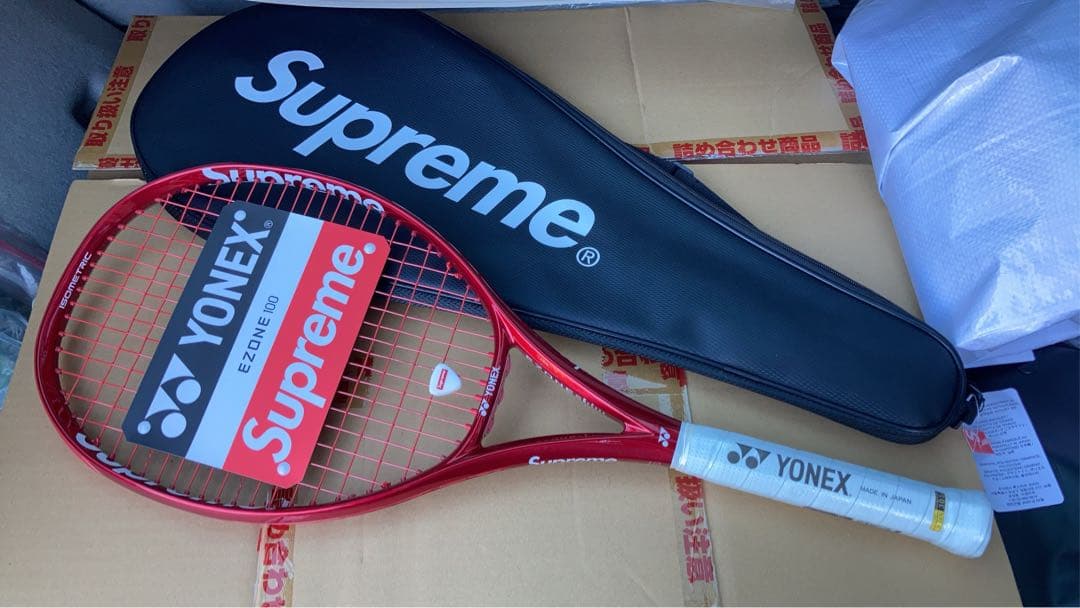 Supreme x Yonex EZONE テニスラケット　ヨネックス