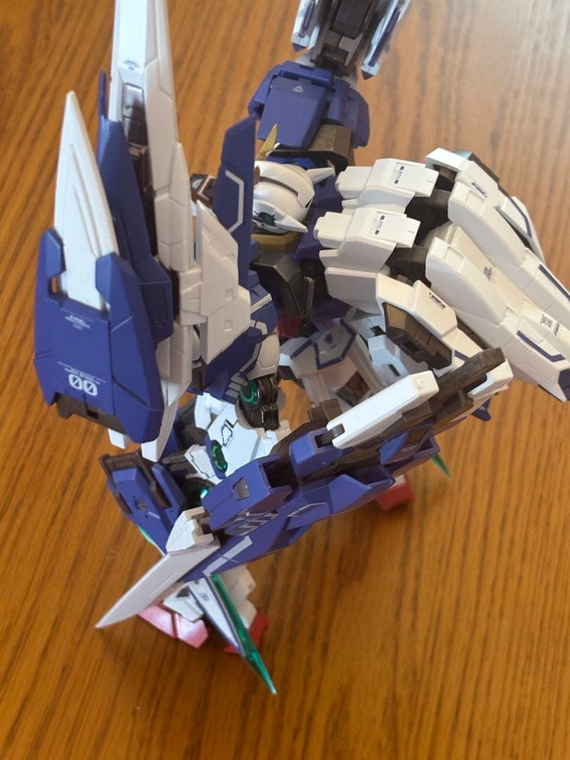美品 L BUILD ダブルオーガンダム セブンソード (完成品)