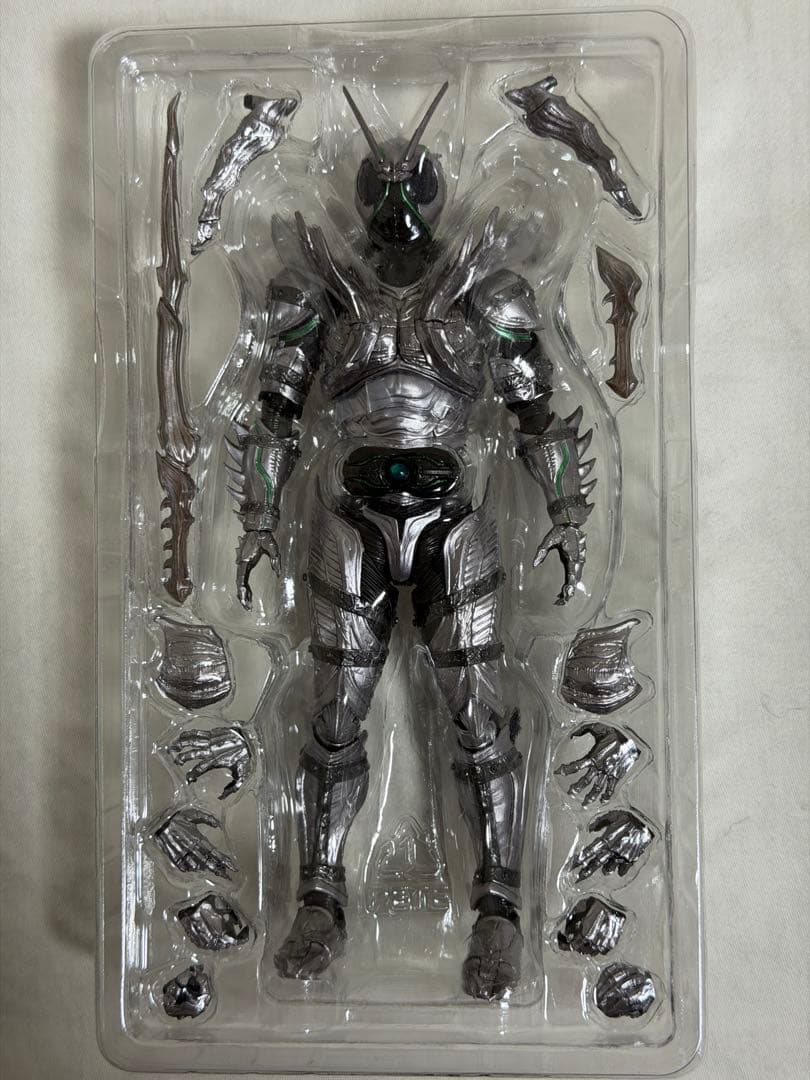 S.H.Figuarts仮面ライダーブラックサン、初変身、シャドームーン、バイク