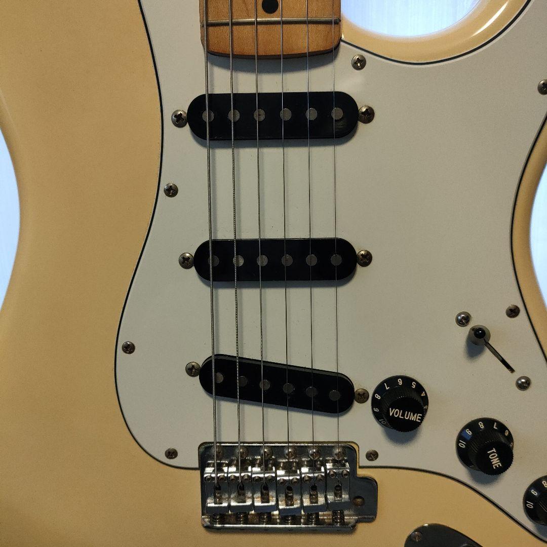 Fender Japan ストラトキャスター