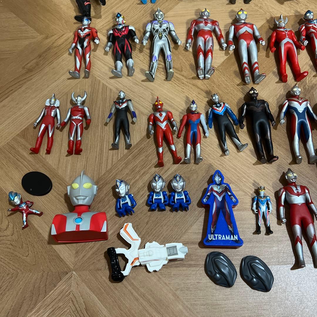 ウルトラマンフィギュアコレクション（約50体）