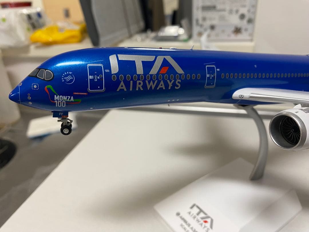 訳ありITA Airways A350 ダイキャストモデル MONZA 100