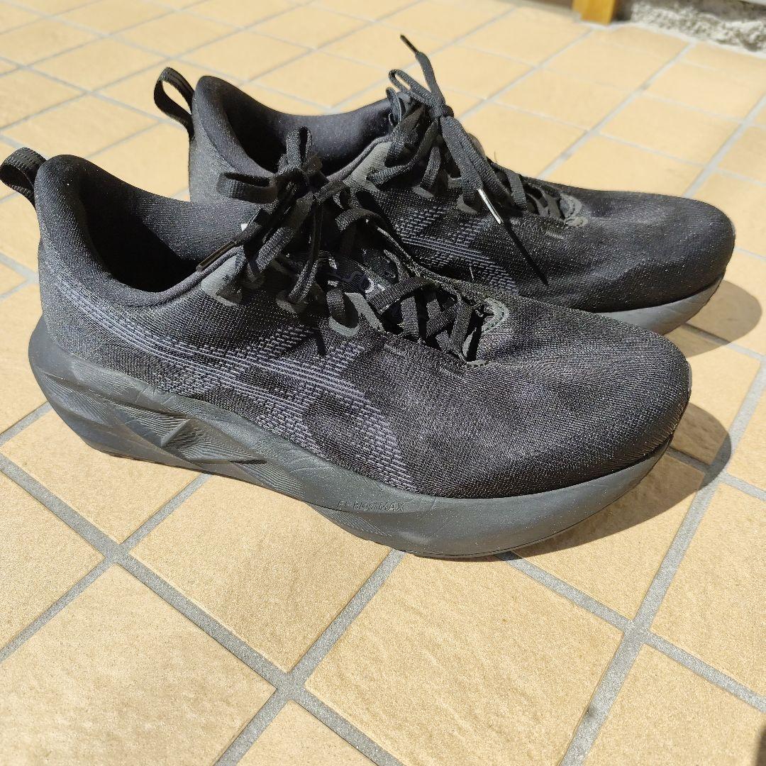 ASICS アシックス NOVABLAST 5 ワイド 28.0cm