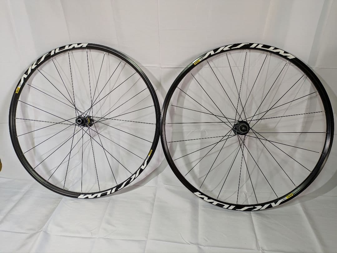 MAVIC AKSIUM DISC11速ホイール、前&後 (シマノ用)