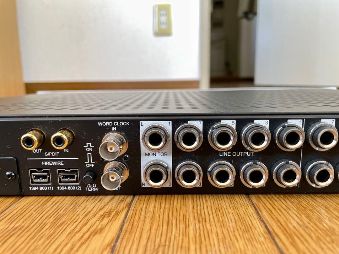 UNIVERSAL AUDIO apollo 8 quad 中古　完動品
