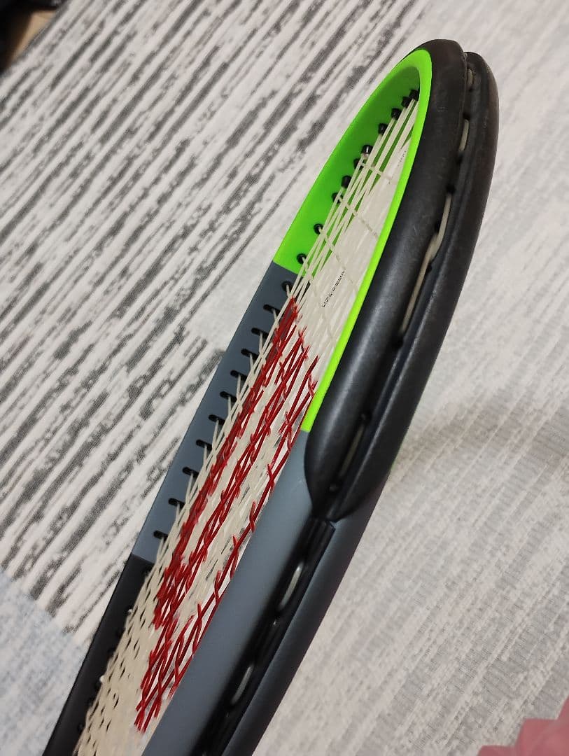 Wilson Blade 104 テニスラケット