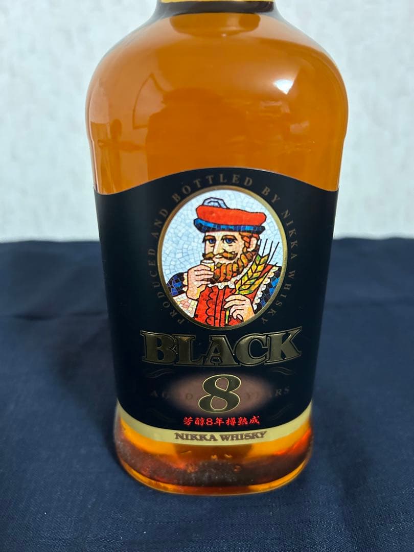 【未開栓品】 ブラックニッカ8年700ml 【古酒】箱無し