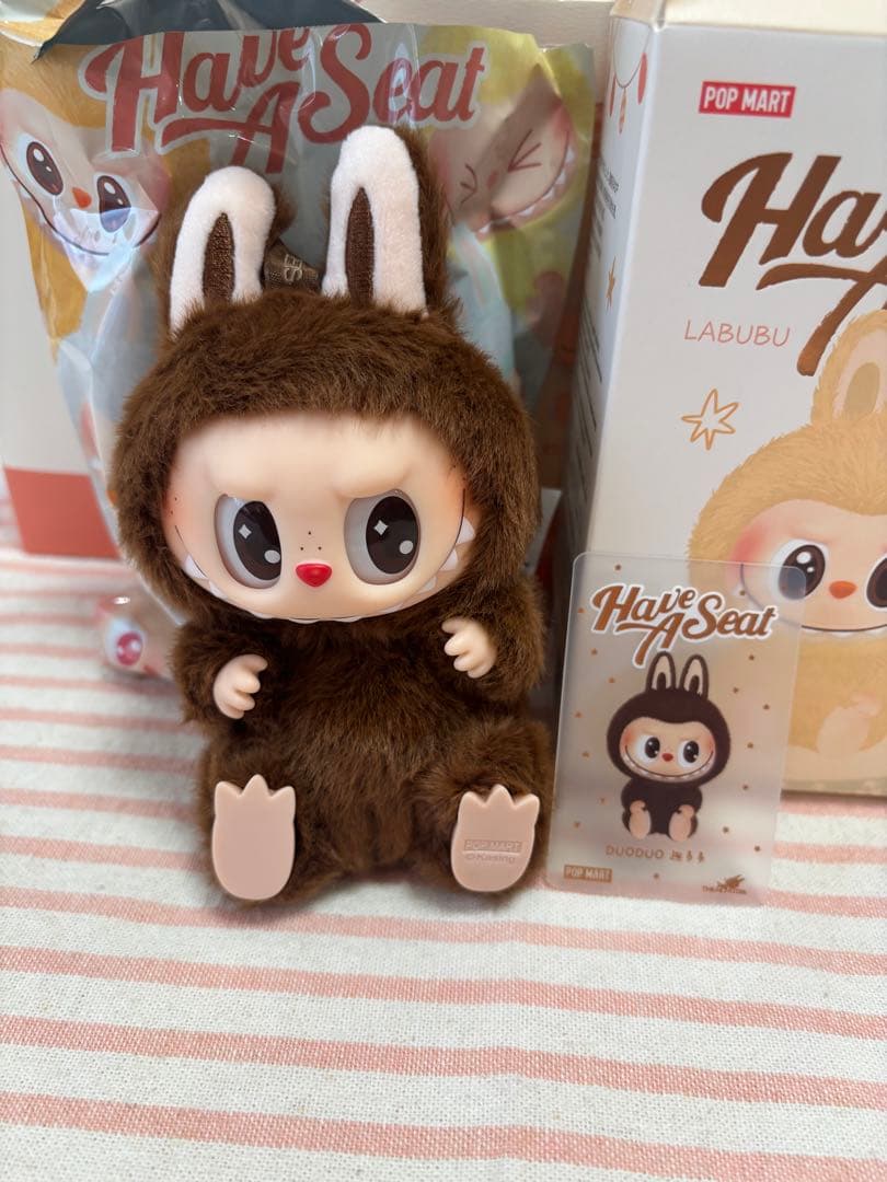 ラブブ ハブアシート　Have a Seat シークレット　DUODUO