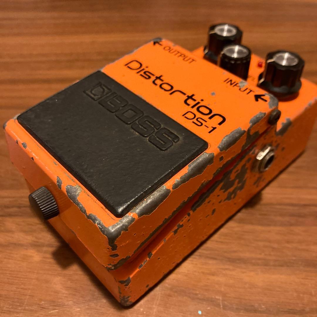 BOSS DS-1 エフェクター