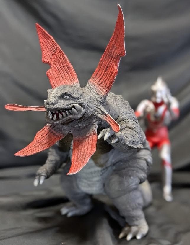 ウルトラマンａタイプ＆ガボラ（ＣＣＰ）1/6特撮シリーズソフビ２体セット