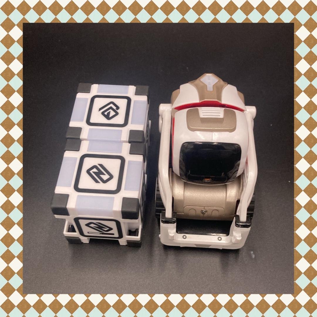 【完動美品B】COZMO (コズモ) AIロボット クリスマス