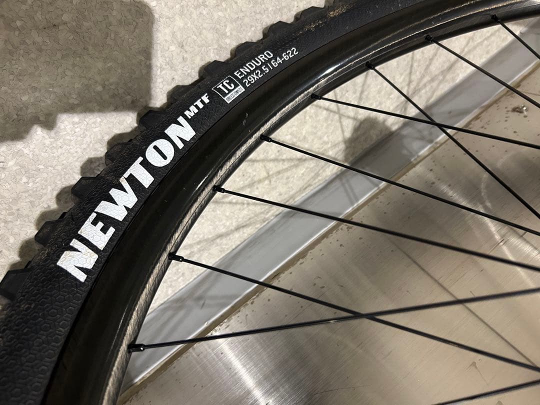 7*w様 MTB カーボンホイール　前後29　Tune MS 前後ブースト 定価