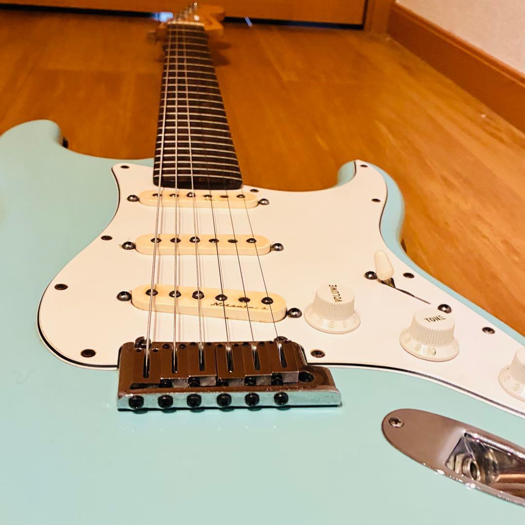 Fender American Deluxe Stratocaster 確認済