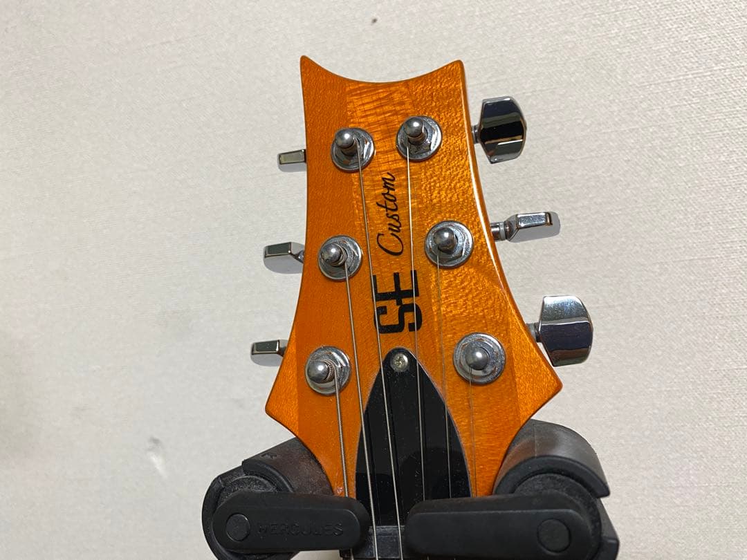 PRS SE Custom 22 セミホロウボディギター