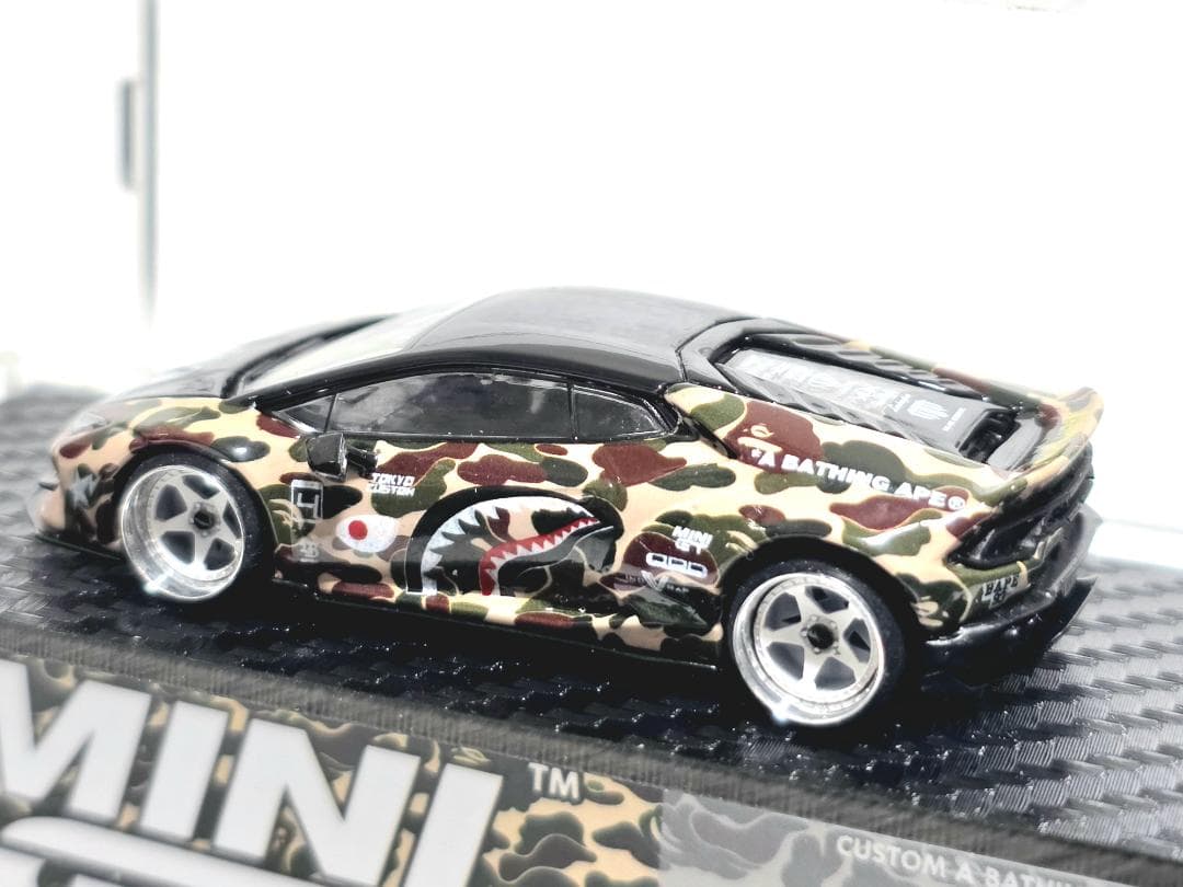限定 LBWK Mini GT BAPE LAMBORGHINI + ケース付き