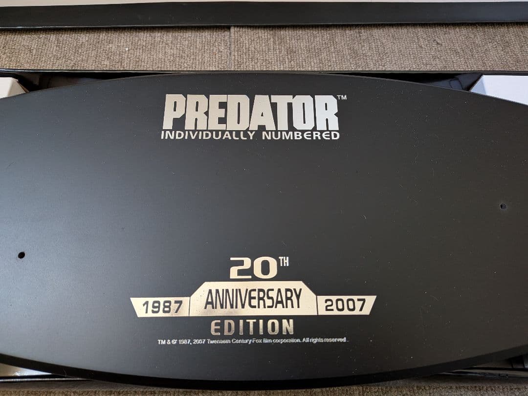 PREDATOR 20インチ アニバーサリーナイフ