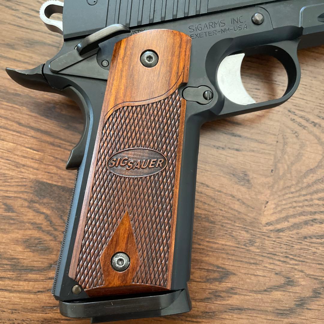WA ウエスタンアームズ　sig1911ブラックウォーター/アルタモントグリップ