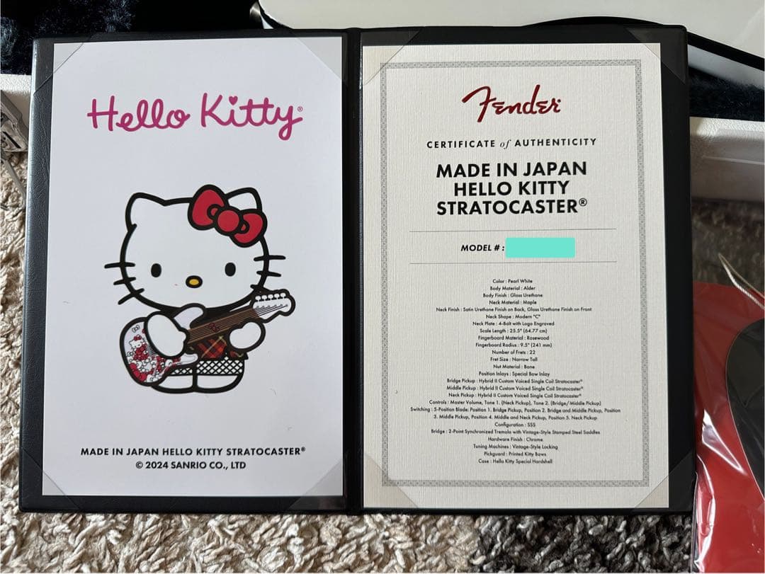 ギター Fender Hello Kitty 50th Anniversary NEW