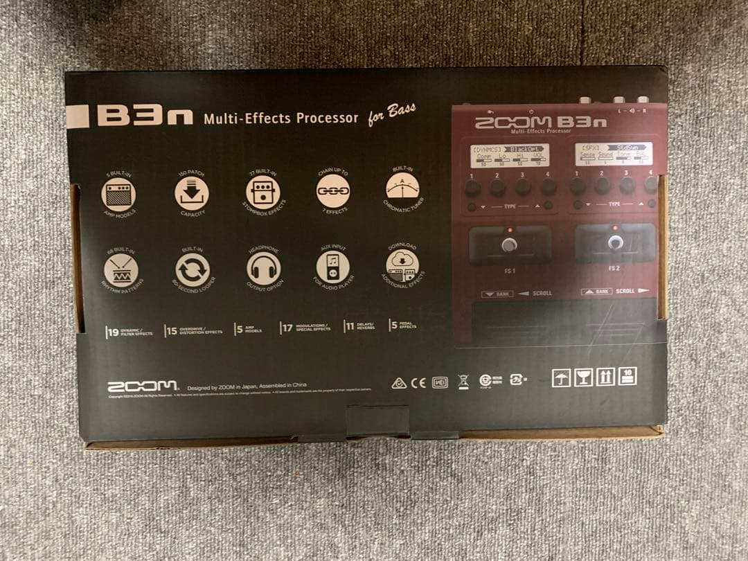 ZOOM b3n マルチエフェクター 2/21まで出品