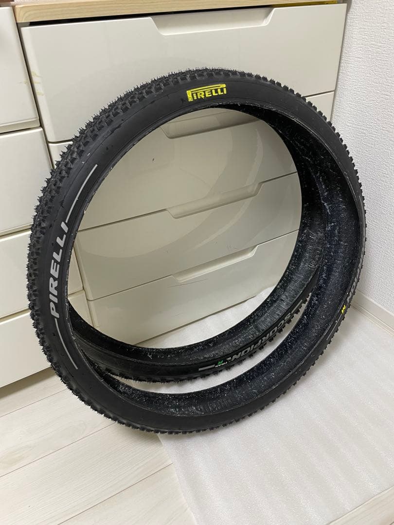 29×2.4 Pirelli SCORPION MTB R&M タイヤ前後セット