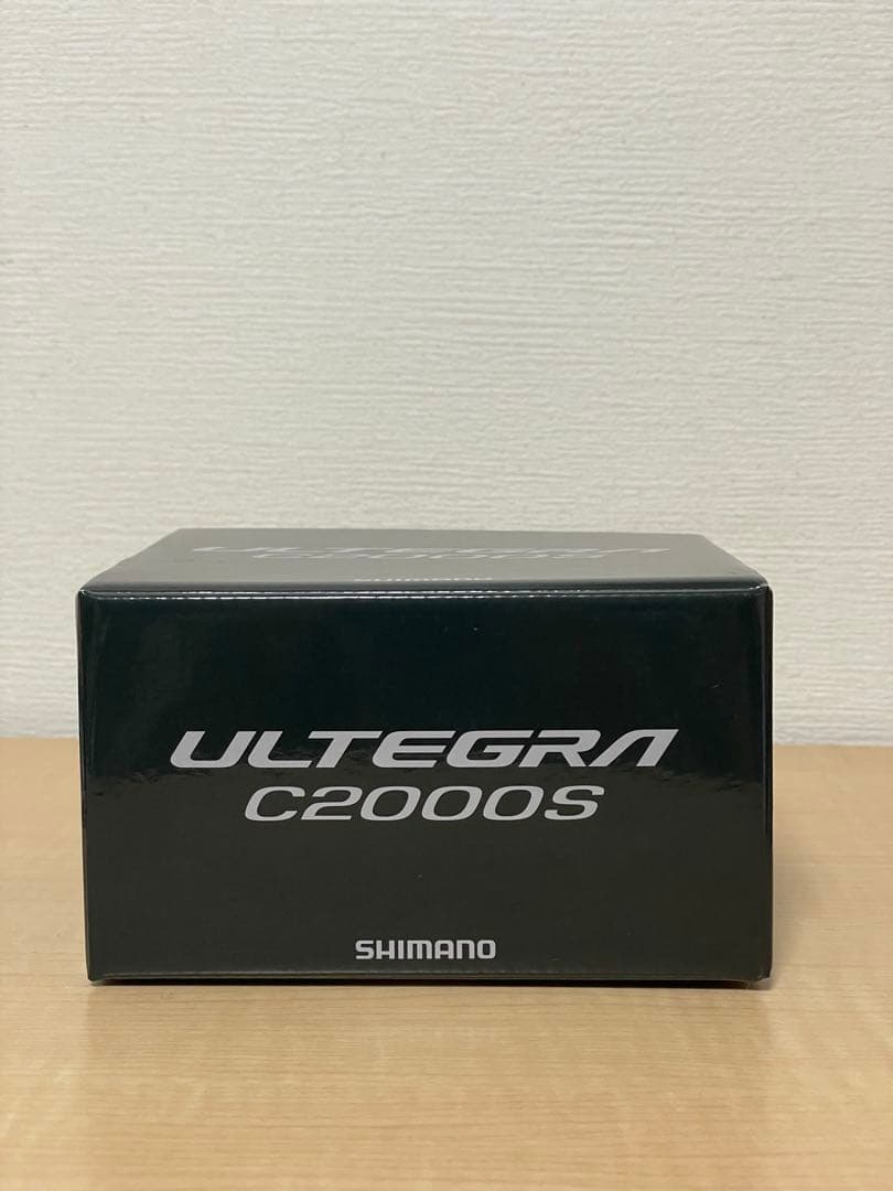 【新品・未使用品】シマノ 25アルテグラ C2000S＋300mライン付き