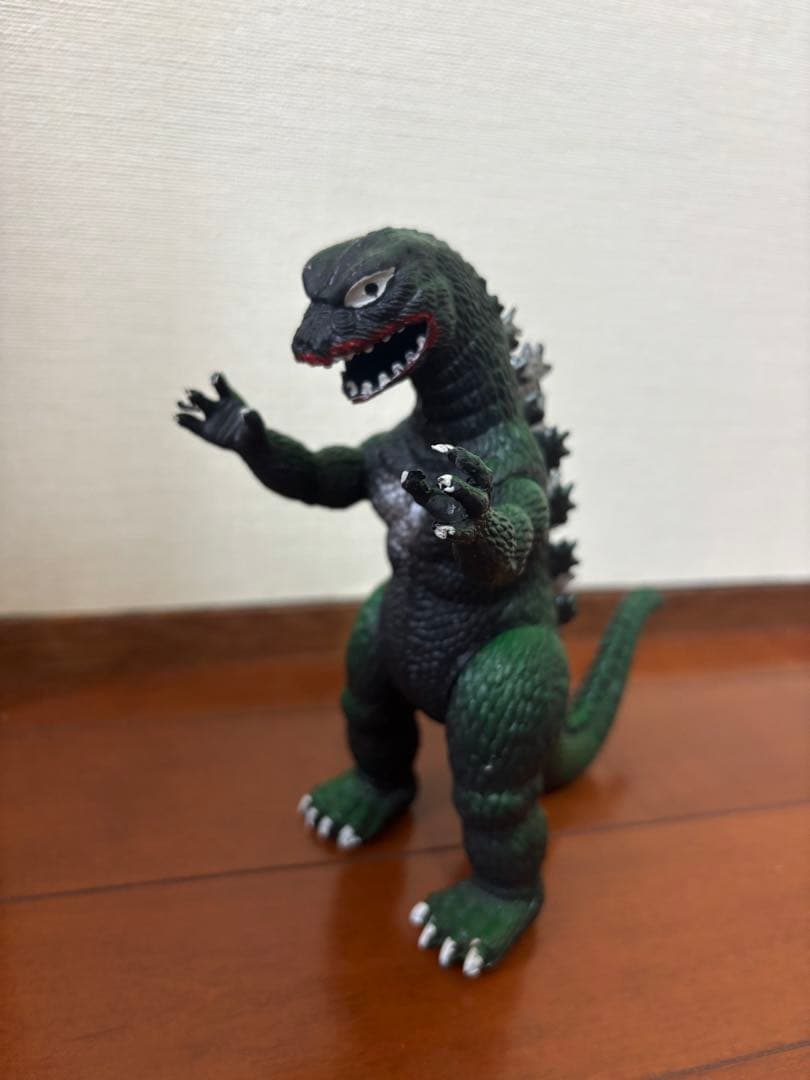 ゴジラフィギュア ソフビ　約15cm
