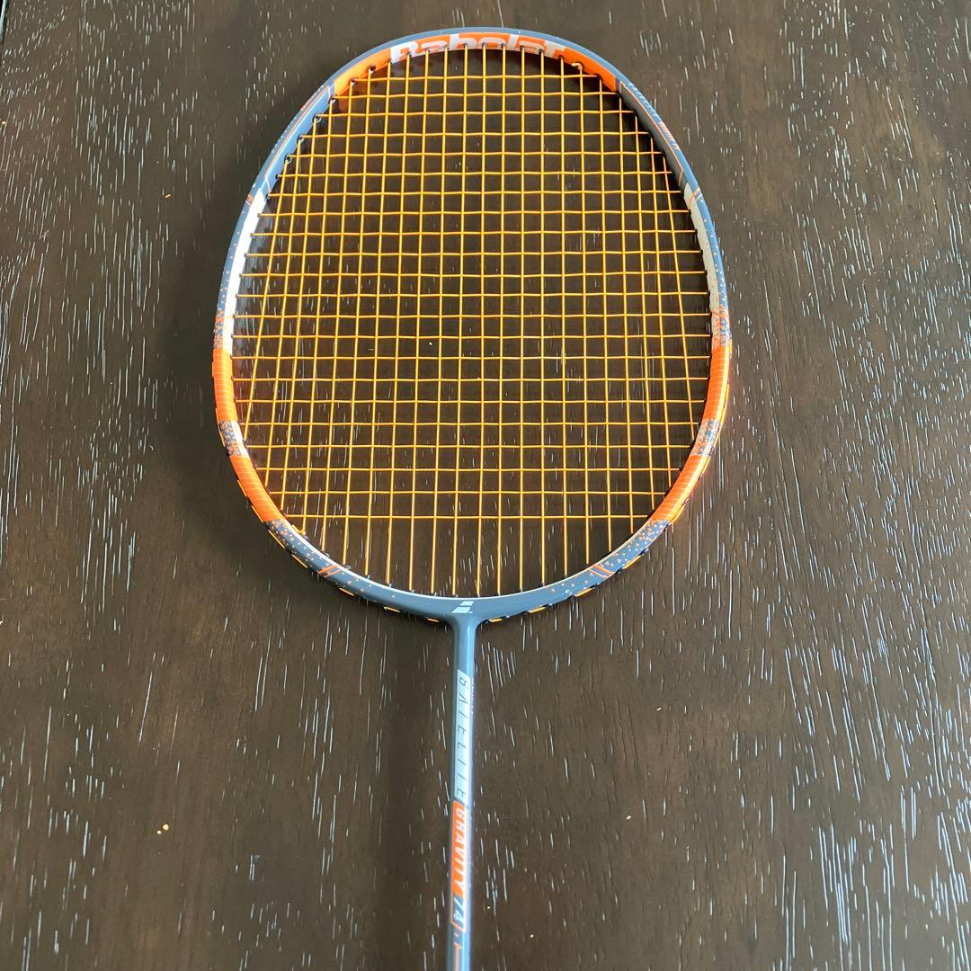 バボラ(Babolat) バドミントンラケット サテライト グラビティ 74