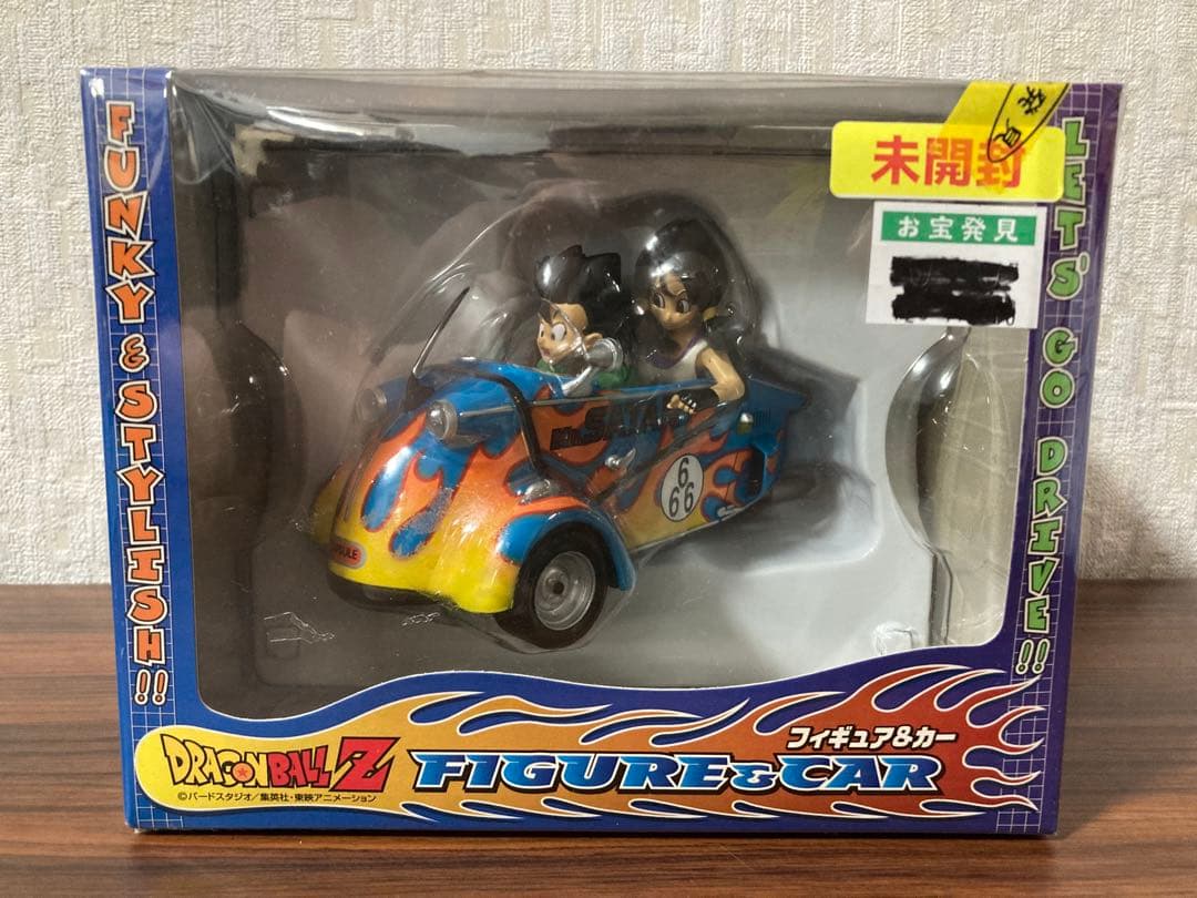 ドラゴンボール　フィギュア&カー　全2種　FIGURE&CAR 孫悟空　孫悟飯