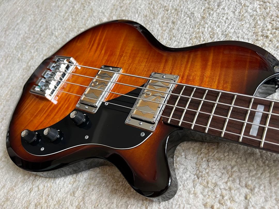 Supro Huntington Bass II スプロ エレキベース