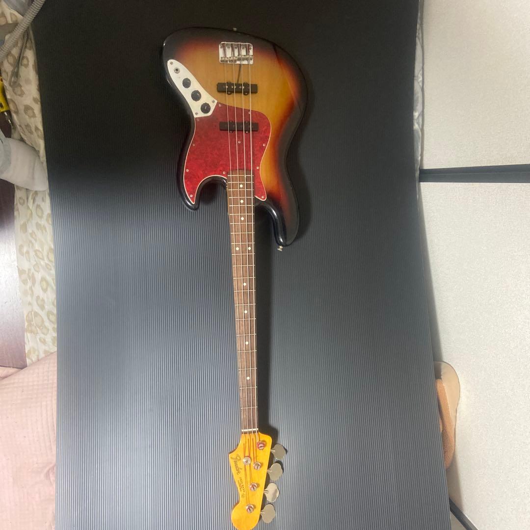 ベース Fender Japan JazzBass