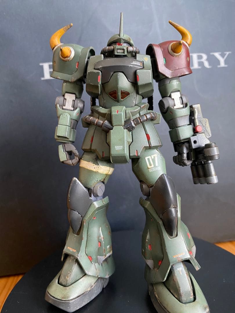 HG(ハイグレード) グフカスタム