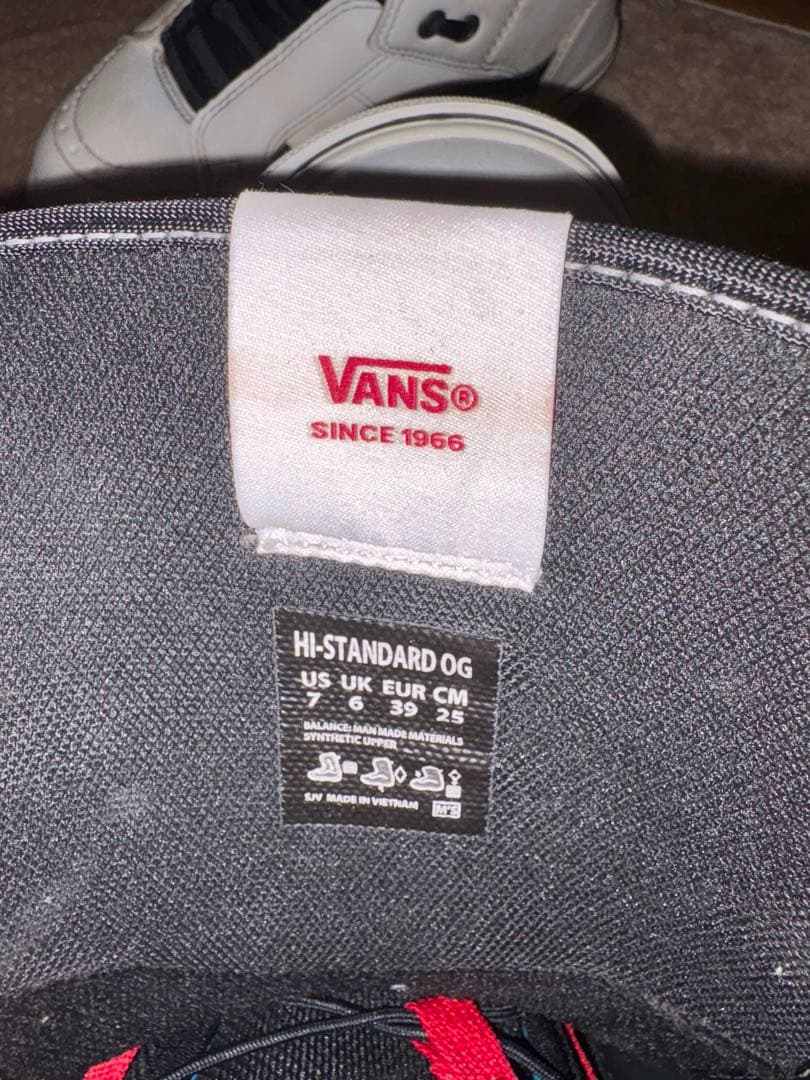 VANS バンズ　スノーボードブーツ 25cm ホワイト/ブラック