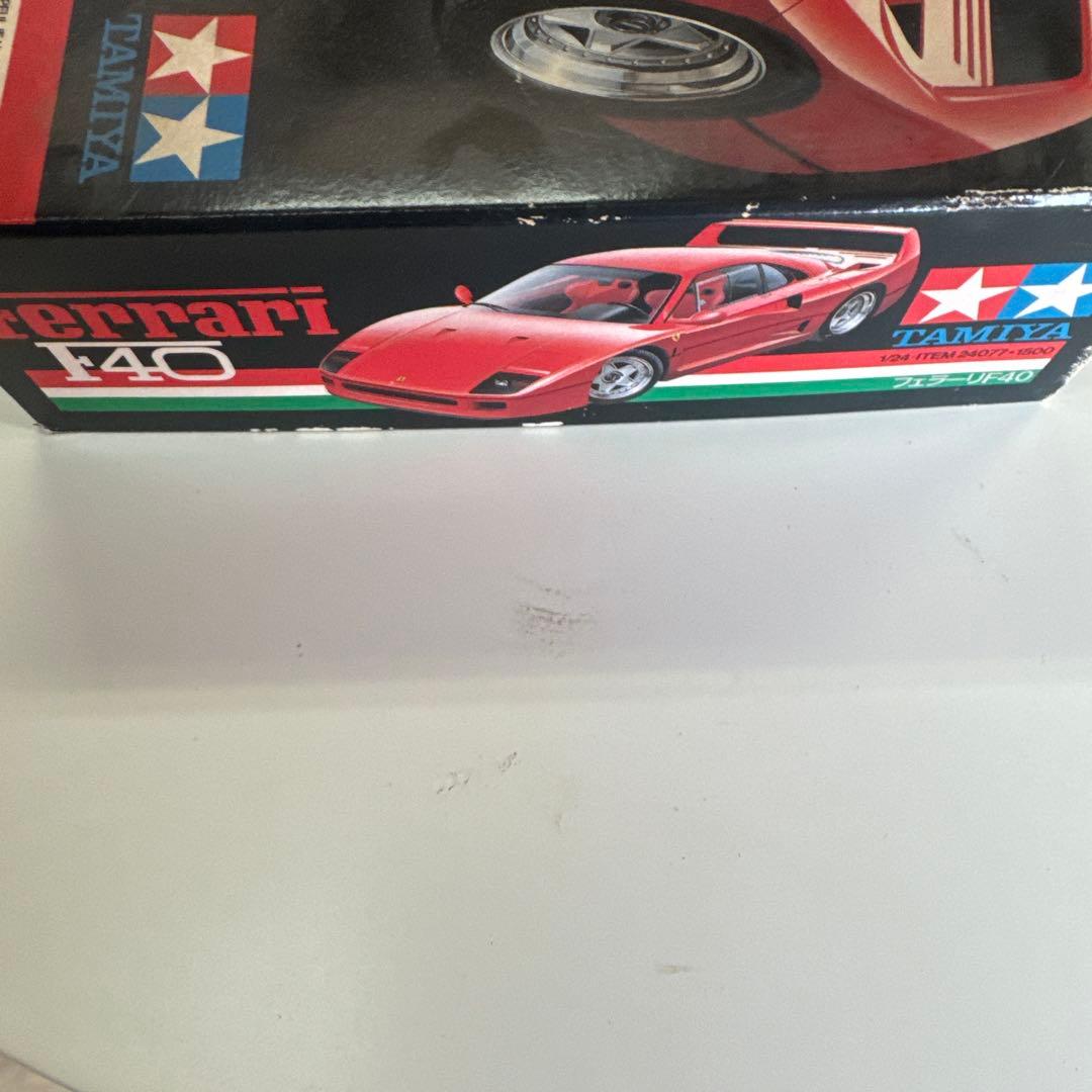 Tamiya Ferrari F40 プラモデル 1/24